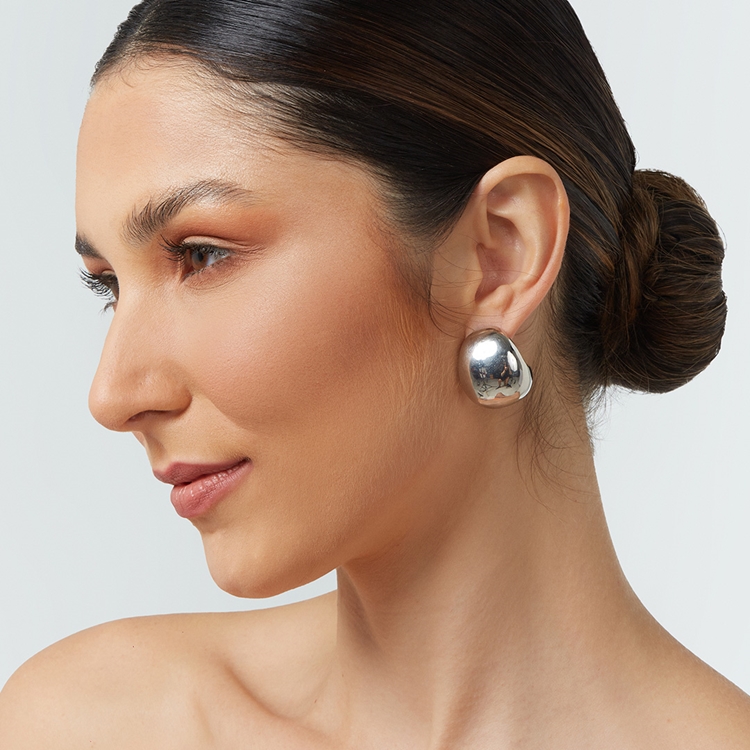 Brinco Helena - Misha por Mica Rocha